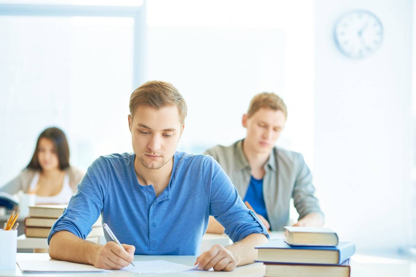 Your ultimate guide to the IELTS score table! - Blog | iSchoolPrep